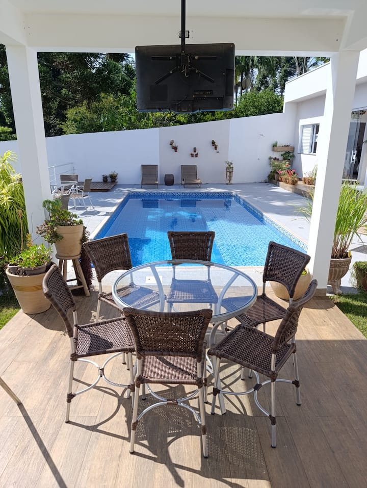 Bora Pro Sítio! Próximo Rota Do Vinho S. Roque - Ibiúna