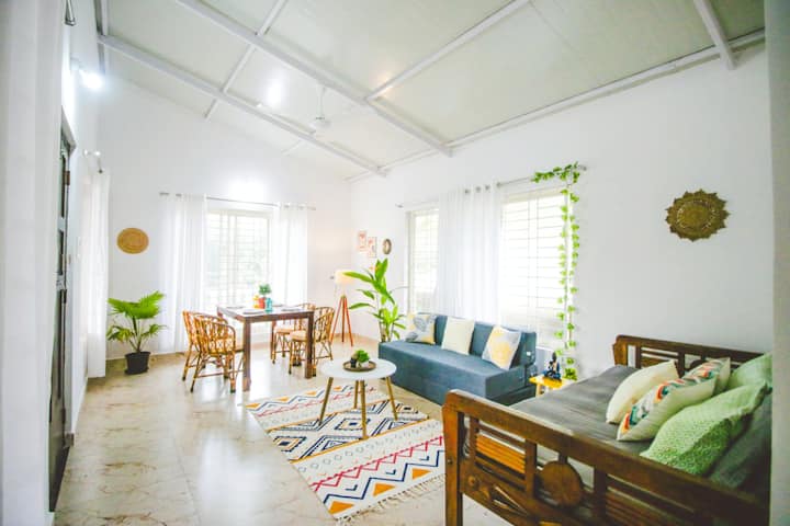 New Spacious Apartment With Big Terrace In Arambol - Goa