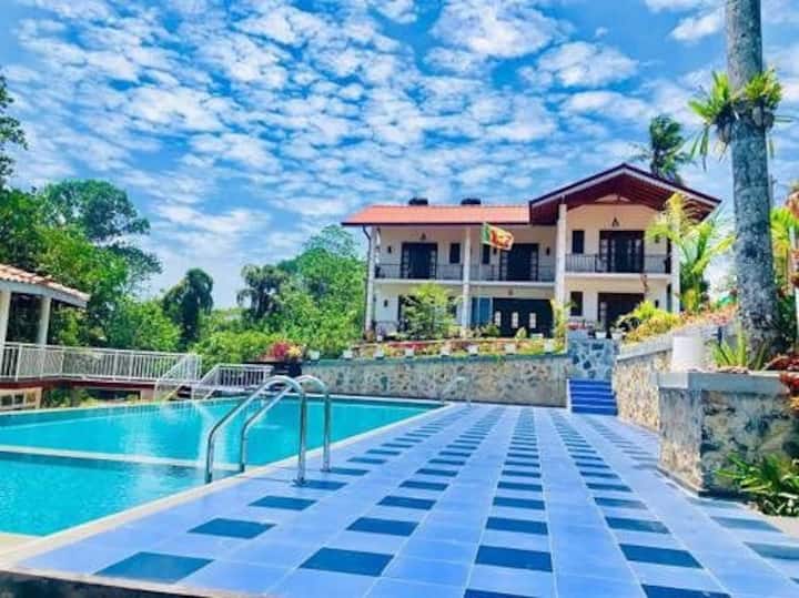 Hikka Cinnamon Villa ( 5 B/r Villa With Pool) - Hikkaduwa