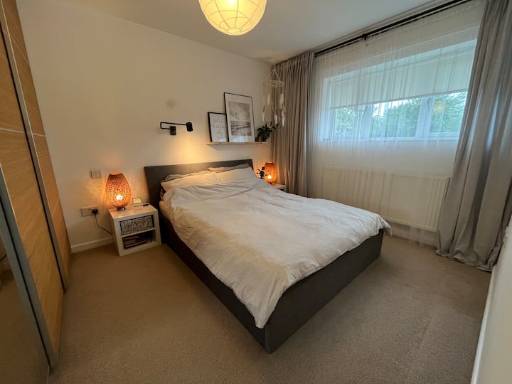 B&b In Quiet Neighbourhood Near Train Station - Cardiff