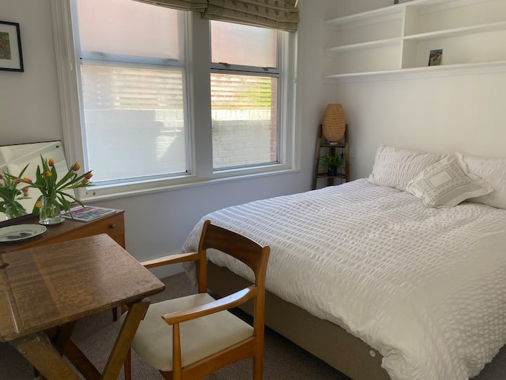 Double Room Free Parking Central Hove Nr Seafront - Brighton