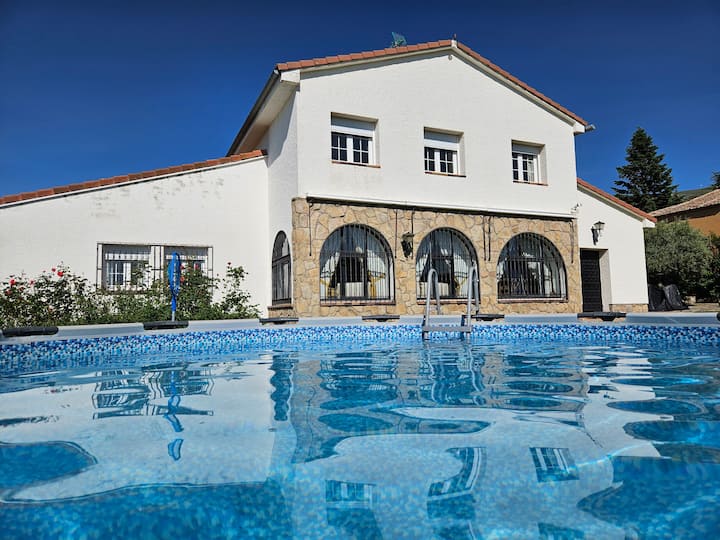 Villa Gallina. - Cercedilla