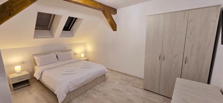 Ultracentral Apartment - Bistrița