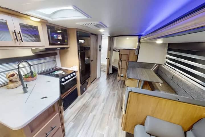 New Dbh Rv @ Holiday Pismo Beach Includes Site - Pismo Beach, CA