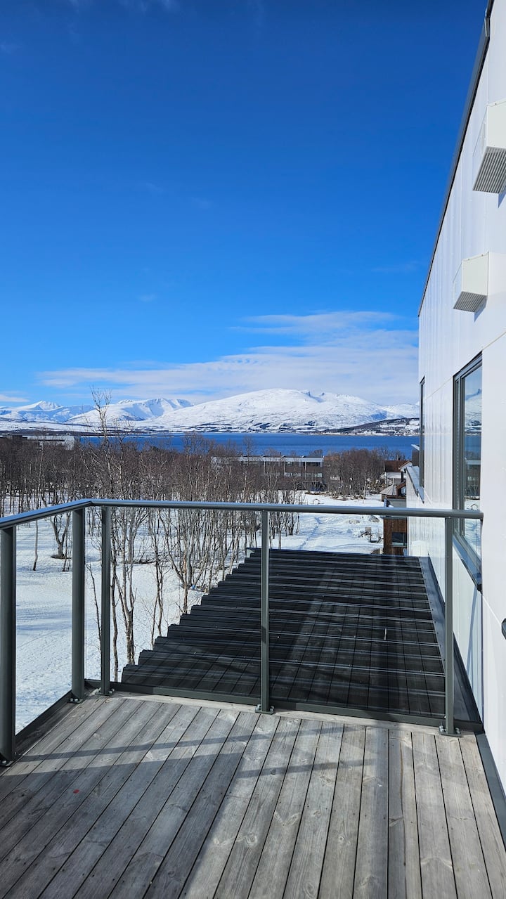 Ny Og Moderne Leilighet I Naturskjønne Omgivelser! - Tromsø