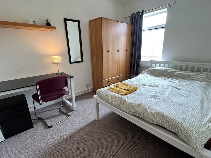 Double Room Nr Town Centre - Warrington