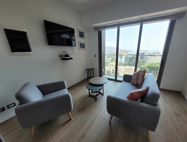 Fabulous, 46m2 With Sea Views And Facing A Park - Lima