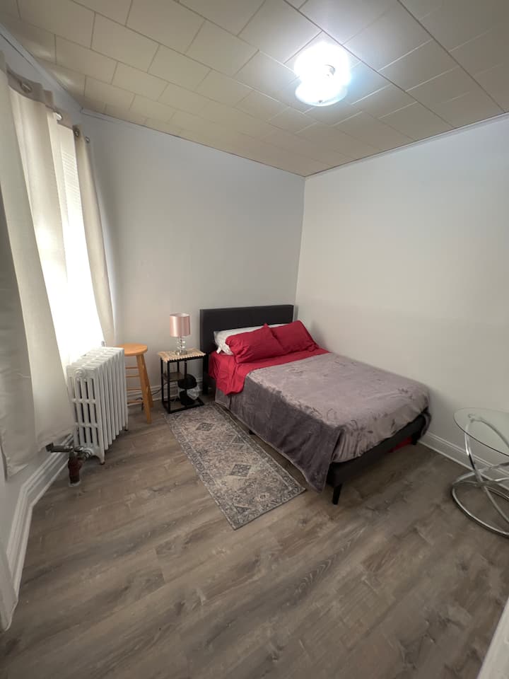 A Cozy Corner - 2 Br Apartment In West New York - New Jersey