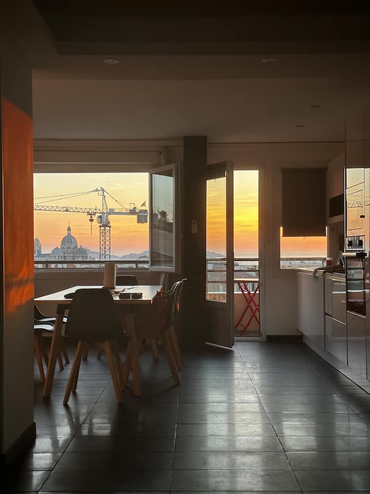 Loft 60m2 Vue Mer Au Coeur De Marseille - Marseille