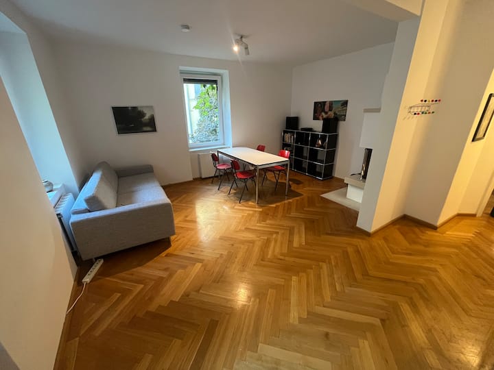 2 Zi Wohng. Im Franzosenviertel - Munique