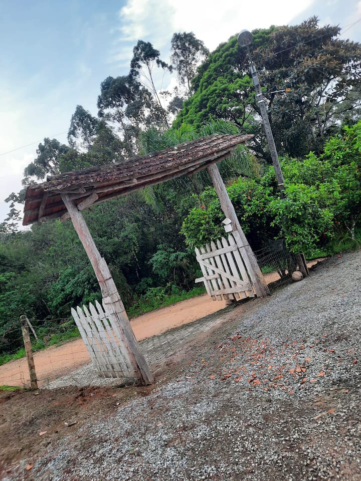 Aluguel De Chácara Por Diárias! - Águas Mornas