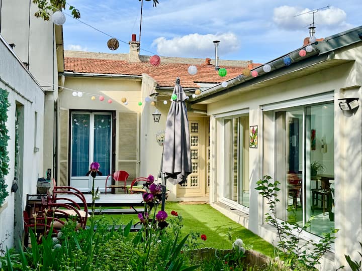 Maison, Jardinet, 15min Paris Centre - France