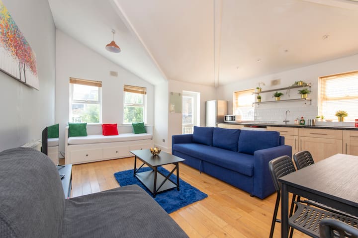 Sleeps 14 - 20 Mins To Central London - Londres