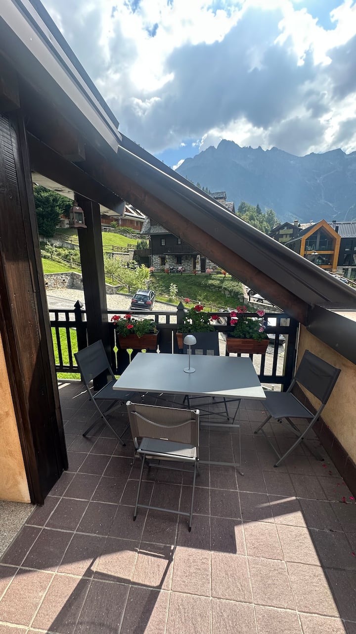 Large Three-room Apartment Panorama, Relax, Charm - Ponte di Legno
