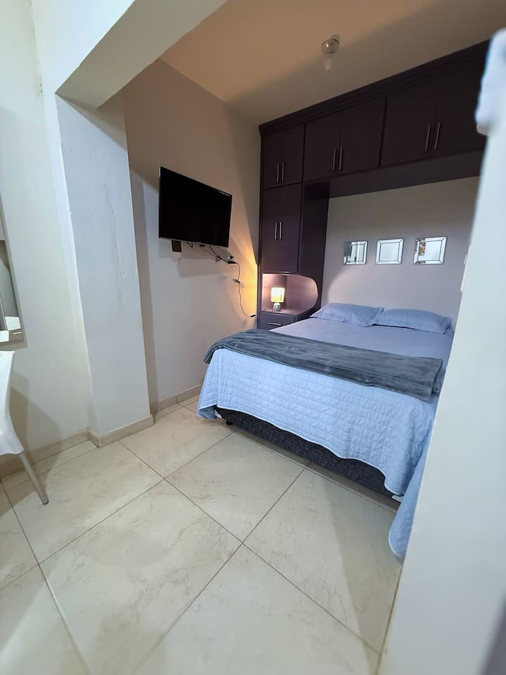Loft Cómodo Cerca Del Aeropuerto | Wifi + Cocina! - Hermosillo