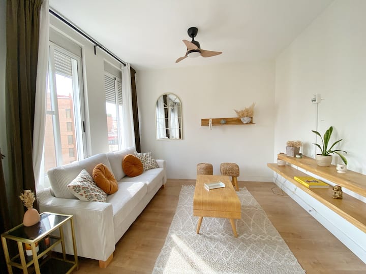 Luz Y Estilo En Ruzafa - Valencia