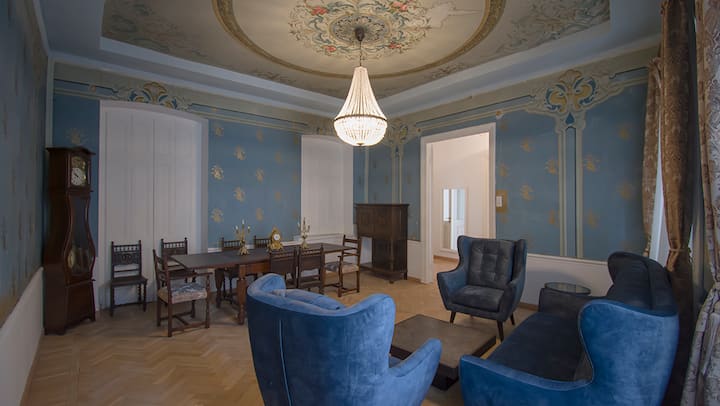Vintage Penthouse In Central Vera - Tbilisi