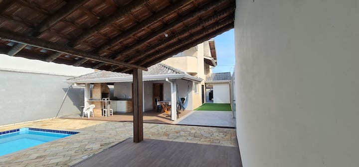 House With 4 Suites, Downtown, Peruibe - Peruíbe