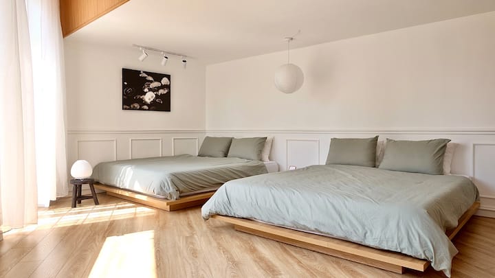 Cozy Unit In District 1 (Balcony, Bitexco View) - Ho Chi Minh City