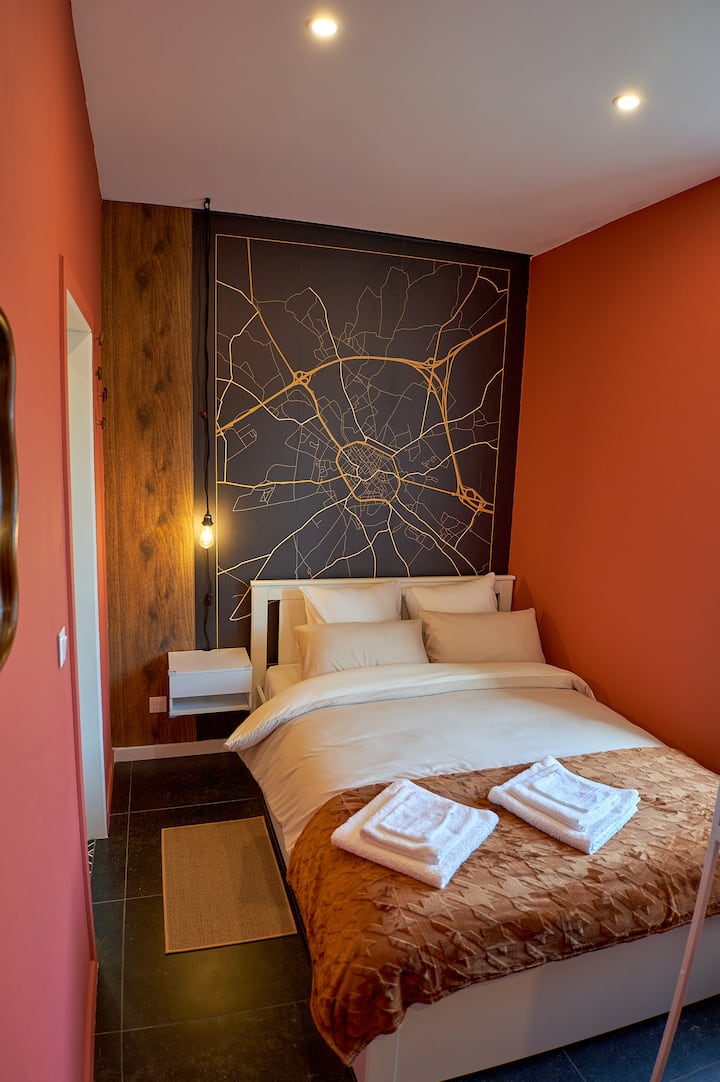 L'escapade Tournaisienne-studio Lumineux & Moderne - Doornik