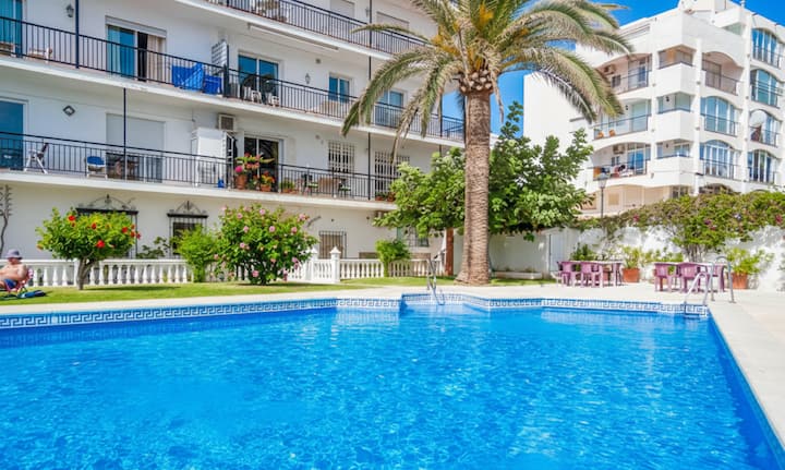 . Carabeo Rocamar Nerja - Nerja
