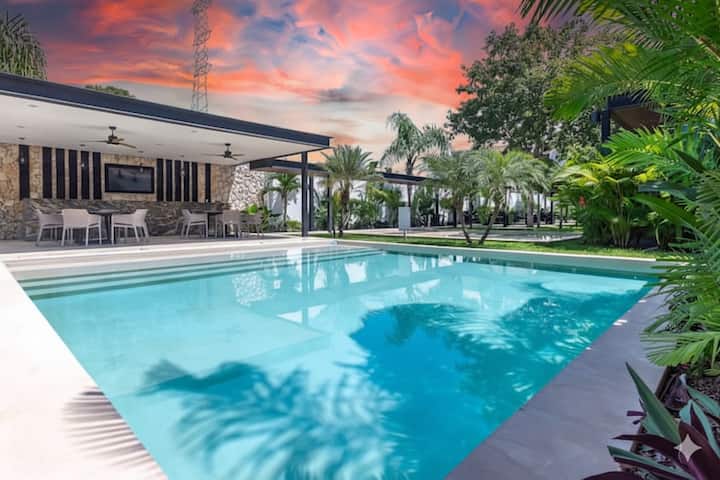 El Origen • Pool • Padel • Games • Foro Gnp - Mérida