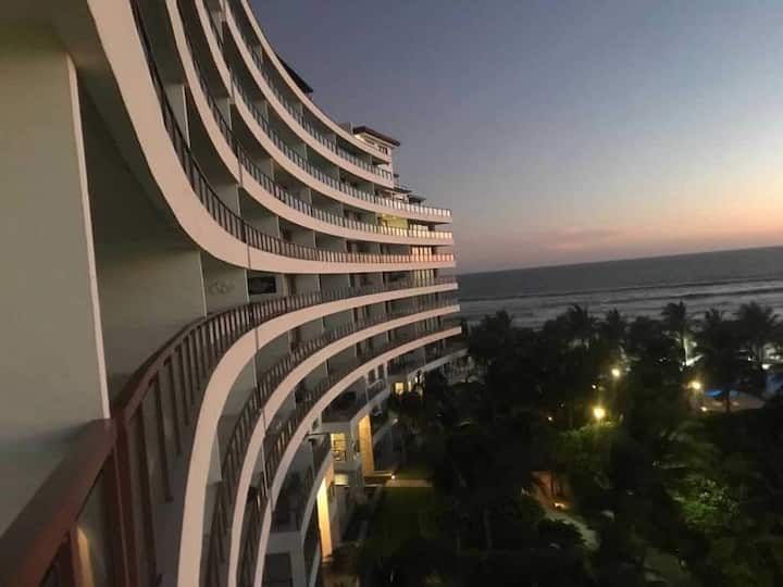 La Isla Residences - Bali 602 | Right On The Beach! - Acapulco