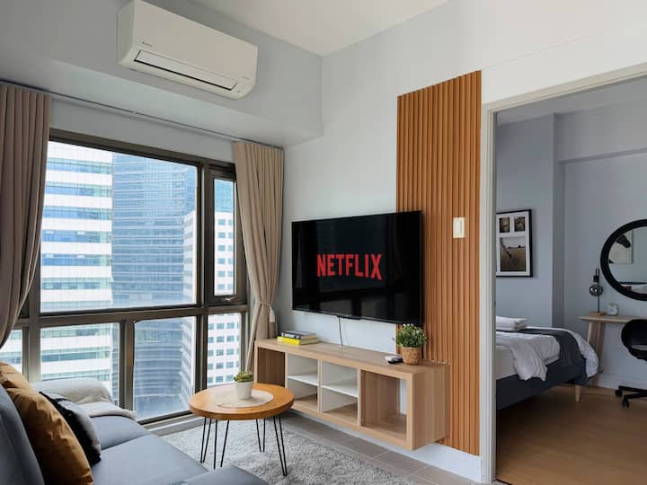 Homie 1br W/ High Speed Internet Near High Street - Taguig