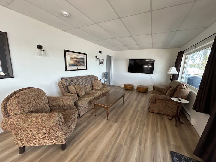 Thousand Islands Waterfront Home - Bottom Unit - Wellesley Island State Park, Fineview