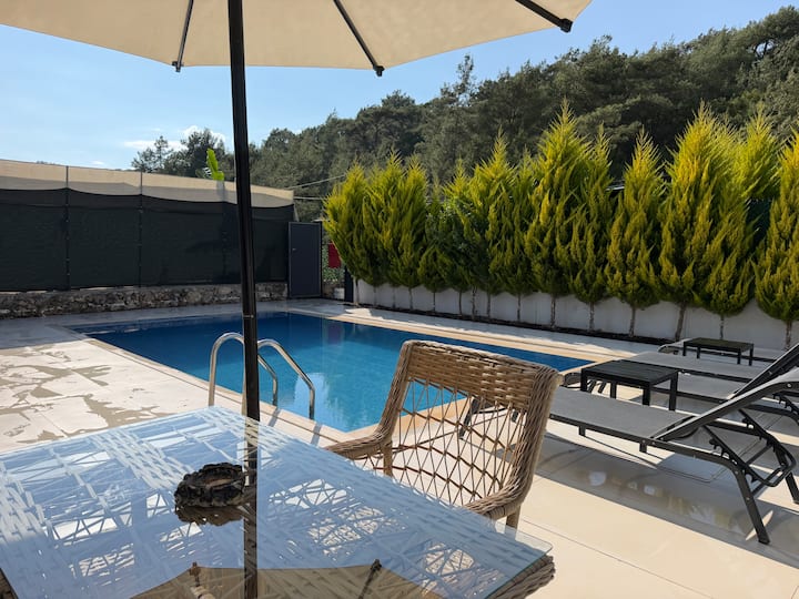 Tam Korunaklı, Havuzlu,jakuzili 2.villa - Hisarönü