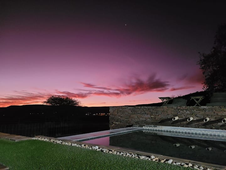Safari Lodge With Extream View - Mokopane