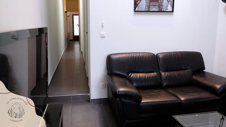 La Black Housse. - Lens, France