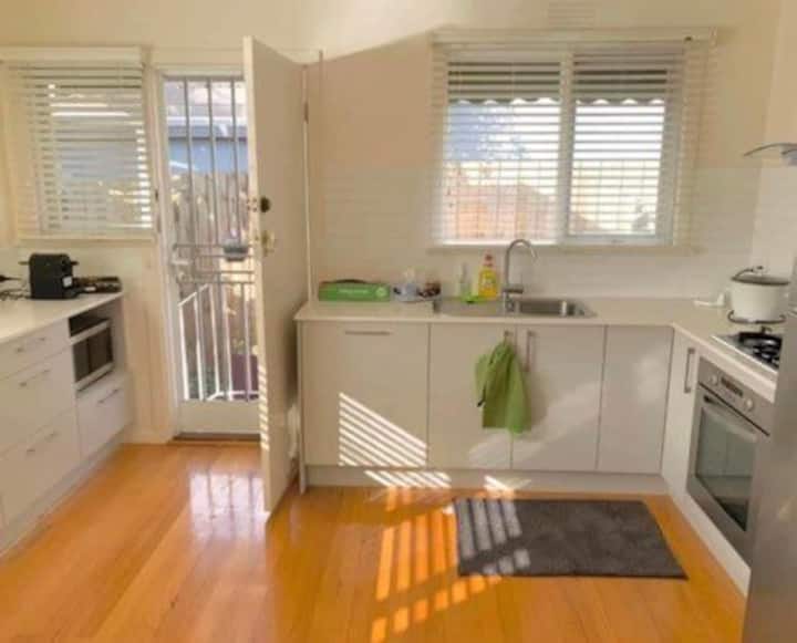 Warm Cosy Home - Donnybrook