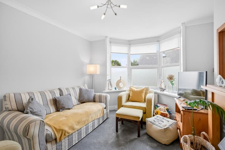 4 Bed In Swanage (Oc-82172) - Swanage