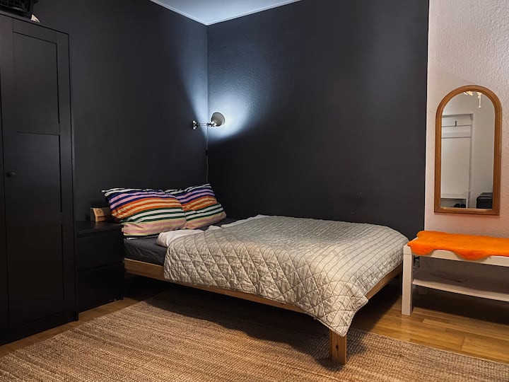 Privates Zimmer Mit Balkon In Weiden-zentrum - Cologne
