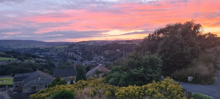 Double Room & Twin Room With Valley Views - Holmfirth