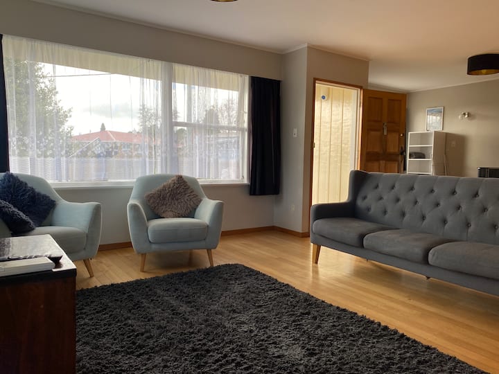 2 Bedroom House Rotorua Fully Fenced & Secure - Rotorua