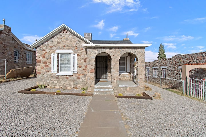 Peaceful Cozy Beautiful Home In The Heart Of Ep. - El Paso, TX