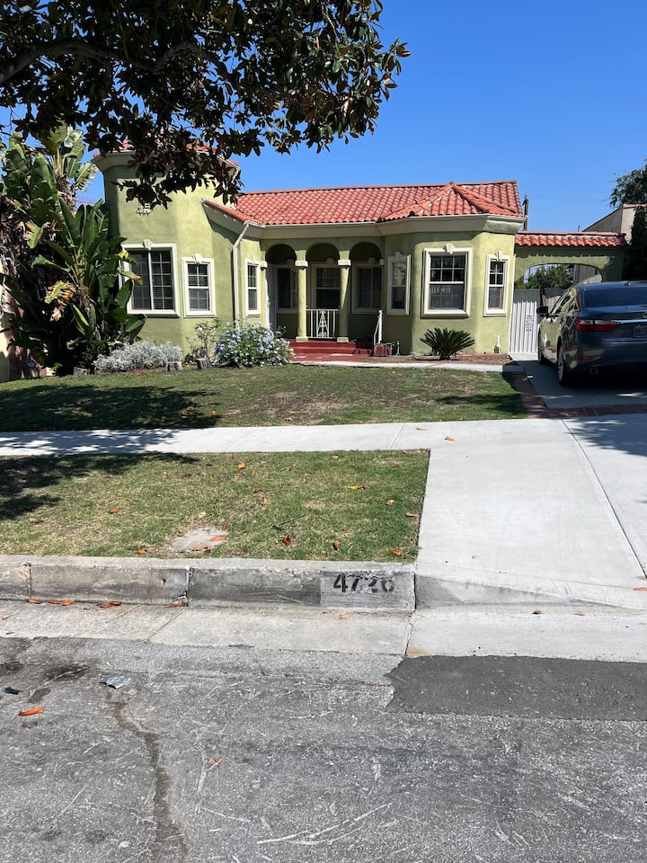 Private Entrance To Cozy Space. - Culver City