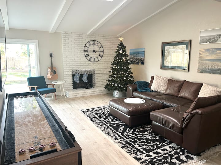 Beach, Golf, & Sun Await+ No Added Cleaning Fees! - Carlsbad, CA