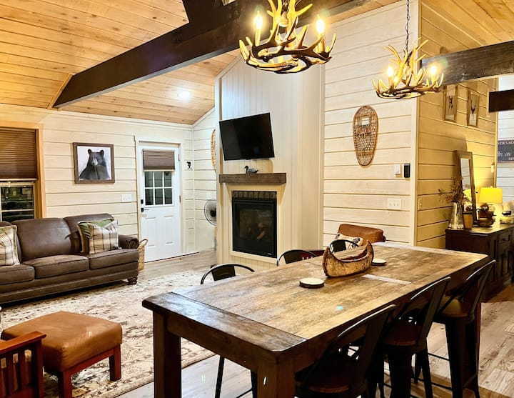 A Riverside Piece Of Paradise - Old Forge, NY