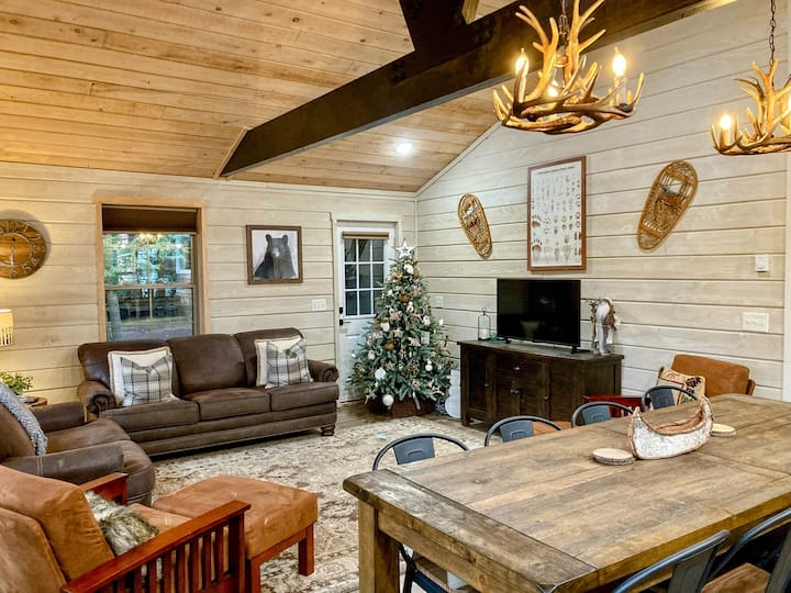 A Riverside Piece Of Paradise - Old Forge, NY