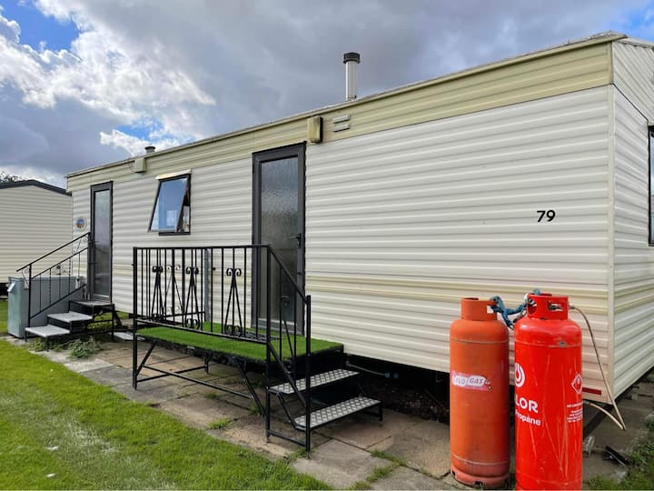 Happy Days North Caravan To Let - Ingoldmells