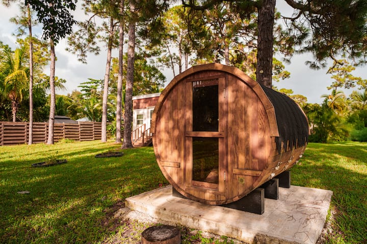 Fall Retreat + Barrel Cedar Sauna - Royal Palm Beach, FL