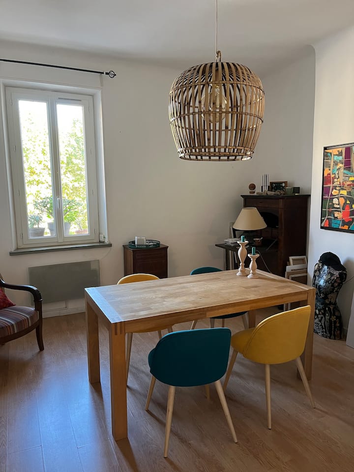 Appartement De Charme Dans Quartier Historique - Hyères