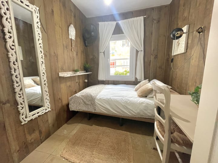 La Cabaña De Ximena, Only Girls. - Palma