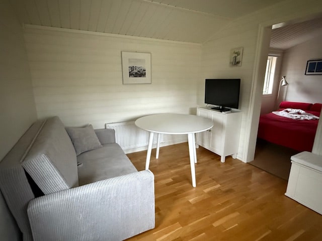 Attefallshus, Sollerön - Guest houses for Rent in Sollerön, Dalarnas ...