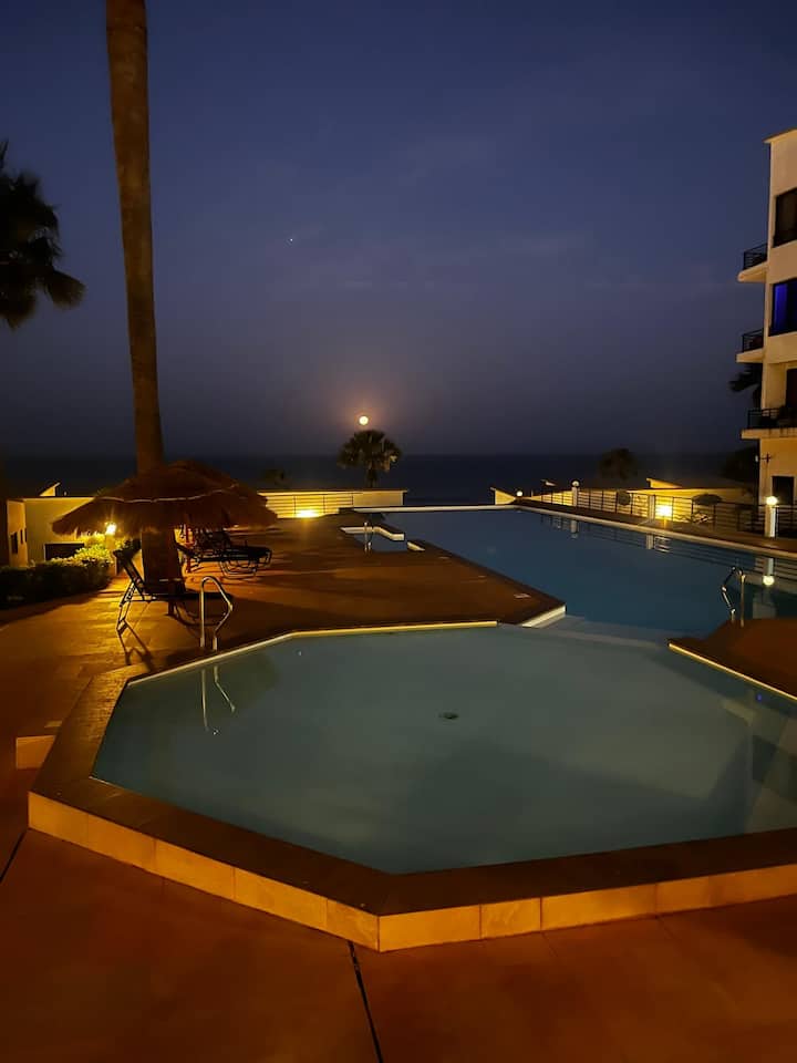 Beach Front 3 Bedroom Apt! - The Gambia