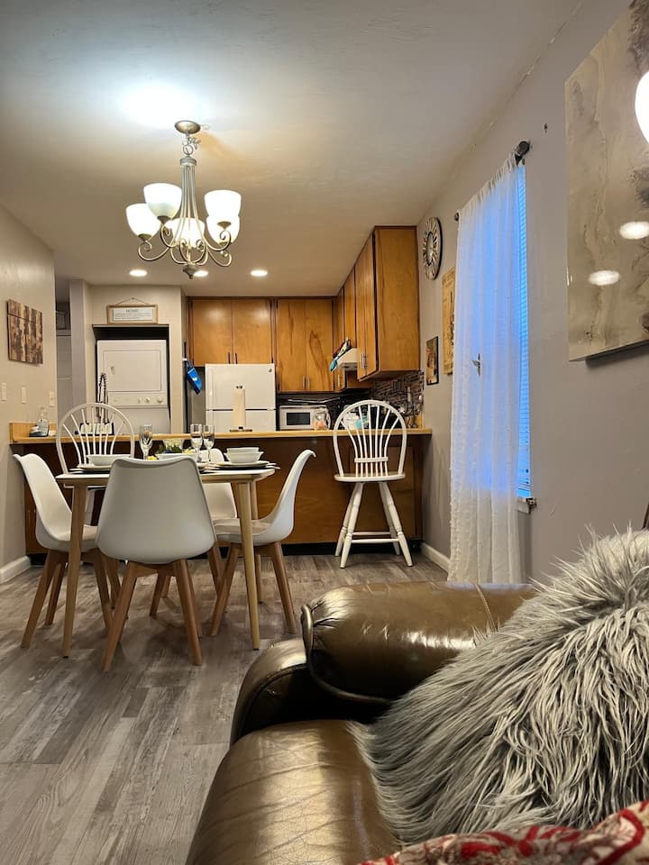Haven Hideout Walkable Nr Fsu And Mins Away Famu. - Tallahassee, FL