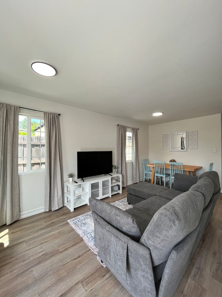 Cottage In Ventura - Ventura, CA
